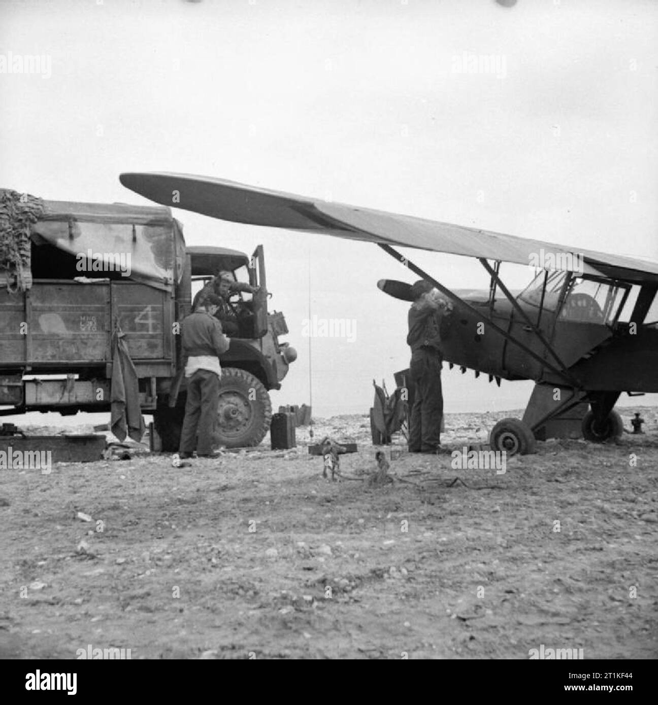 The British Army in Italy 1943 An Auster AOP (Air Observation Post ...
