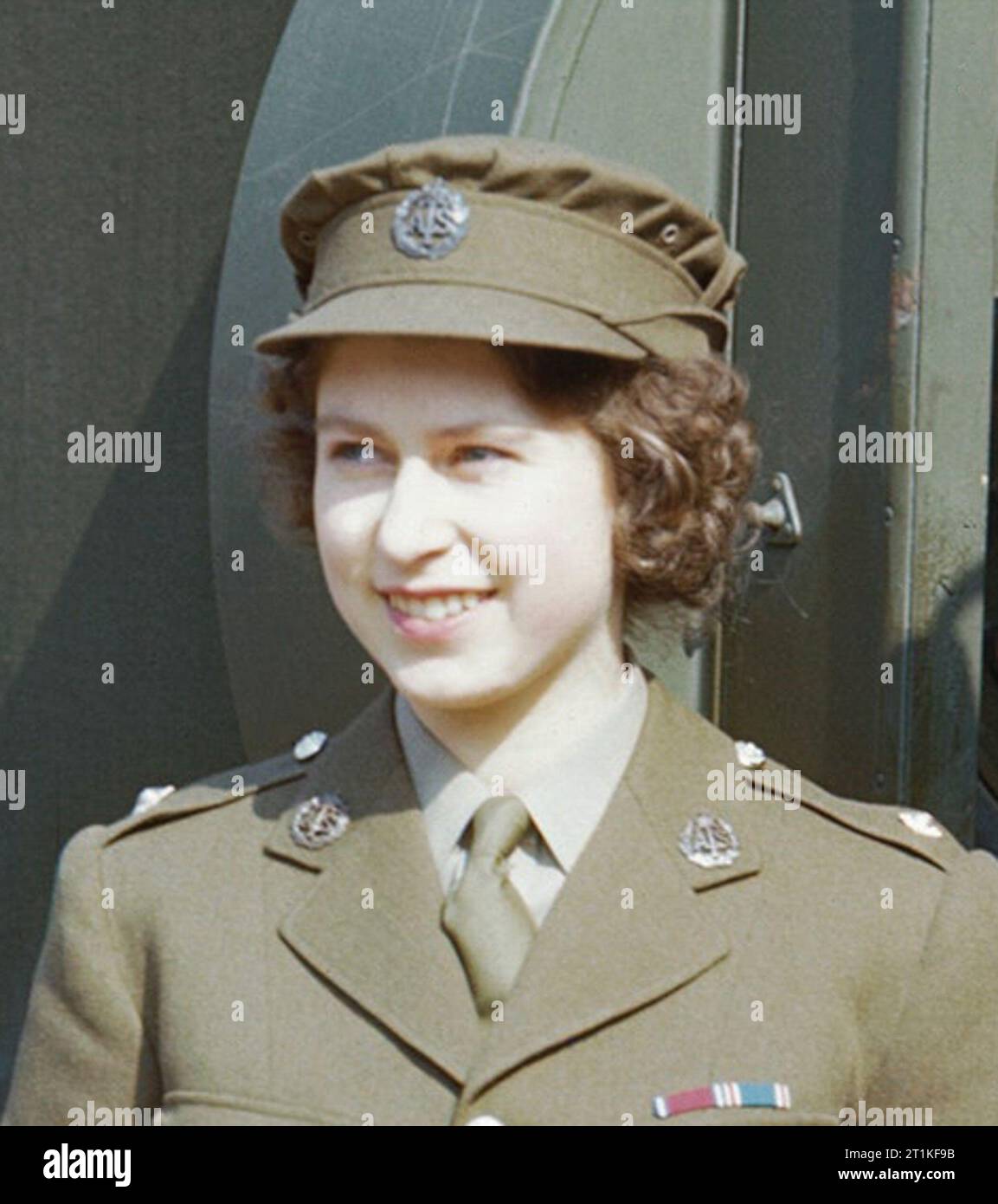 Hrh Princess Elizabeth in the Auxiliary Territorial Service, April 1945 ...