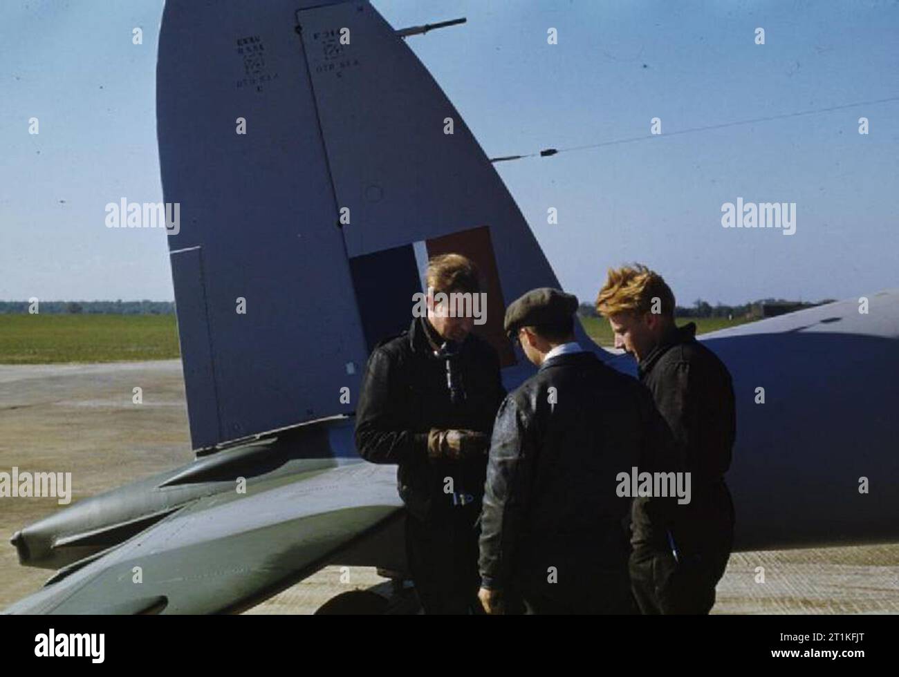 Building Mosquito Aircraft at the De Havilland Factory in Hatfield ...