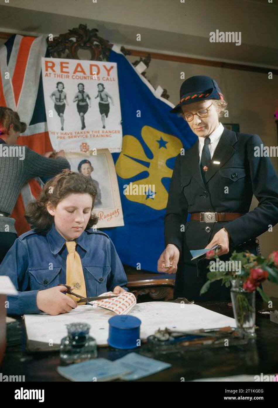 The Home Front in Britain 1939-1945 The War Effort: A Guider buying ...