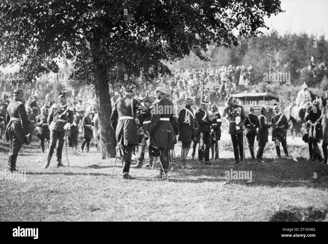 The Imperial German Army 1890 - 1913 German staff officers chat during ...