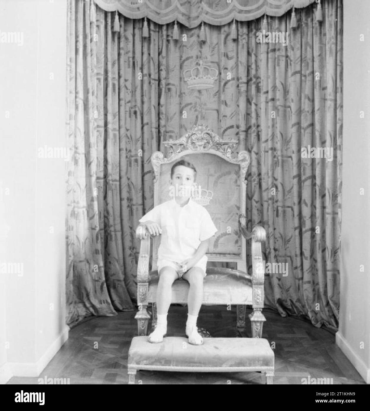 Cecil Beaton Photographs- Political and Military Personalities Stock ...