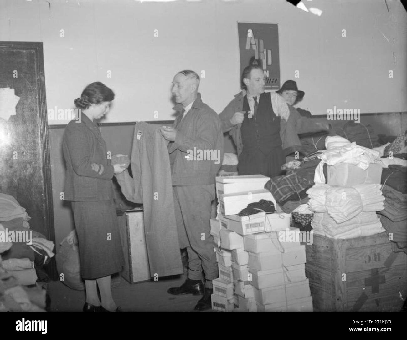 Ww2 poster red cross Black and White Stock Photos & Images - Alamy