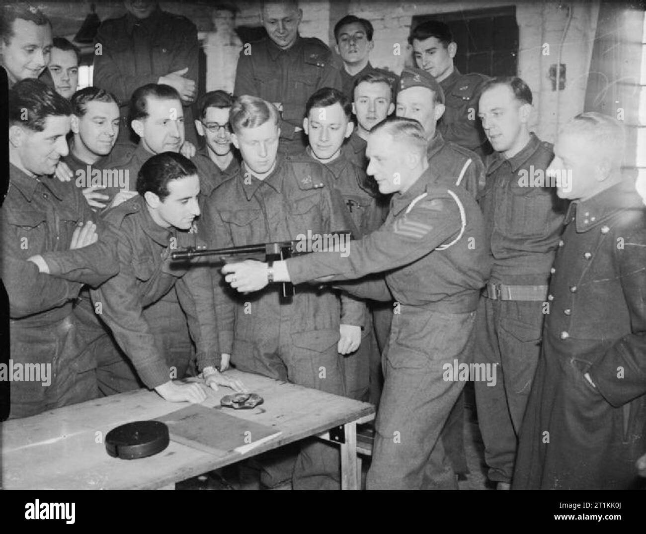 Dutch Troops Train in Britain, c 1941 Soldiers of the Dutch Army are ...