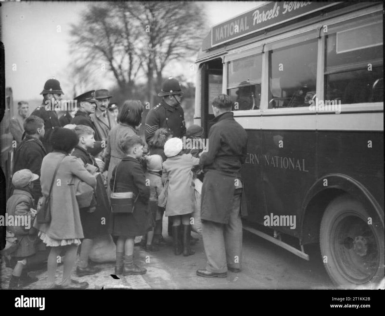 Ww2 suitcase hi-res stock photography and images - Alamy