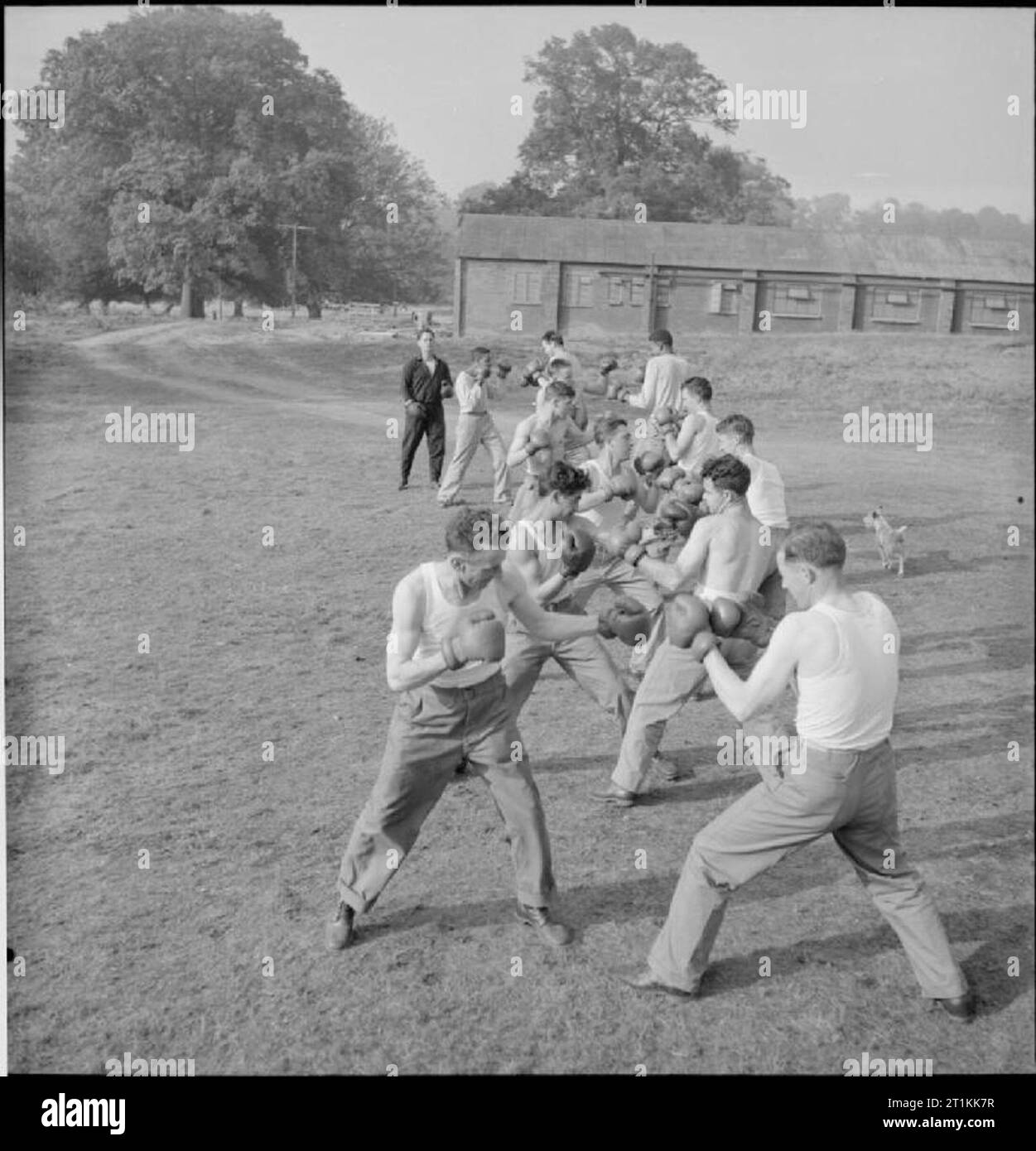 Ww2 military rehabilitation Black and White Stock Photos & Images - Alamy