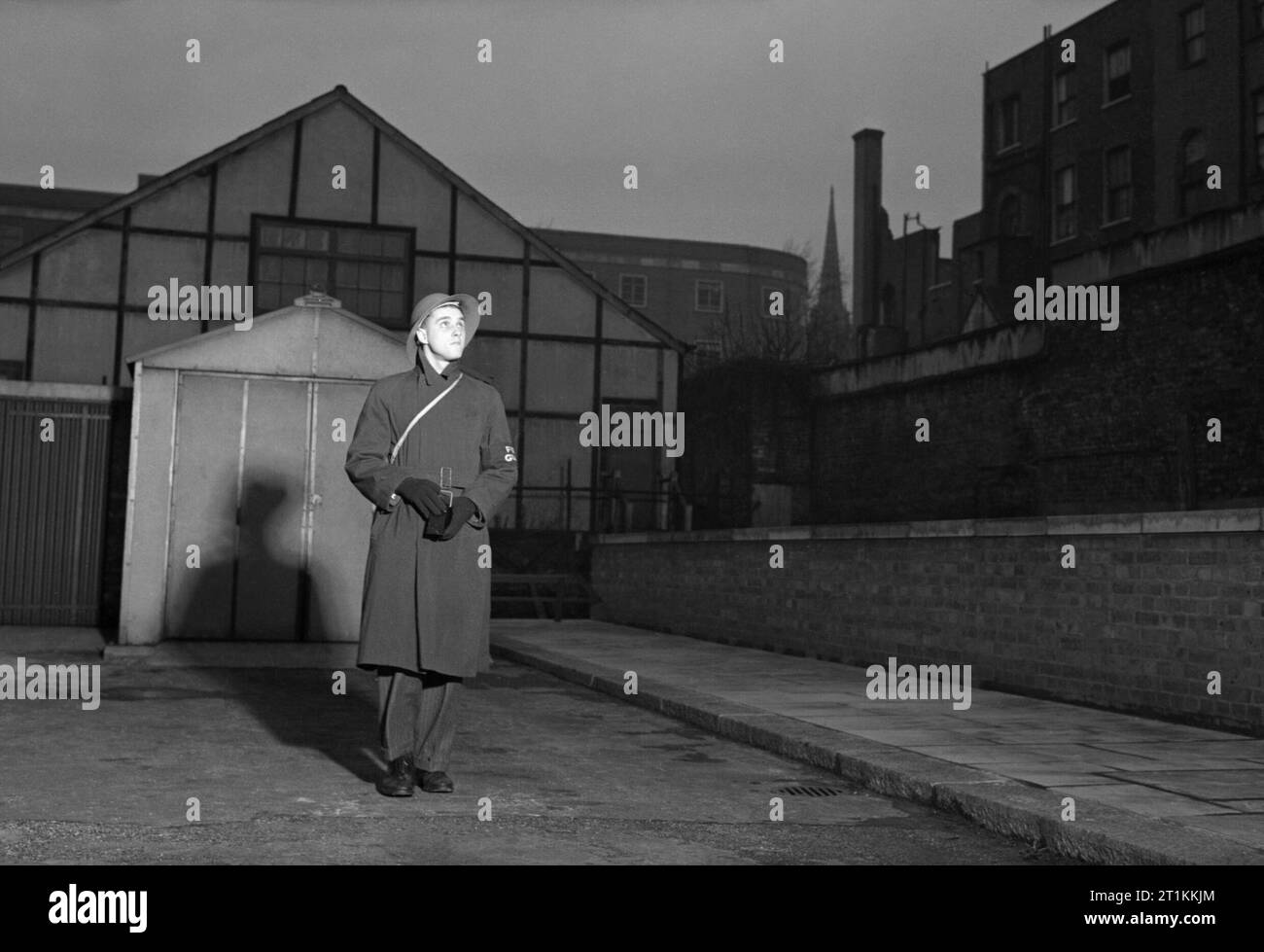 Ww2 fire watcher london hi-res stock photography and images - Alamy