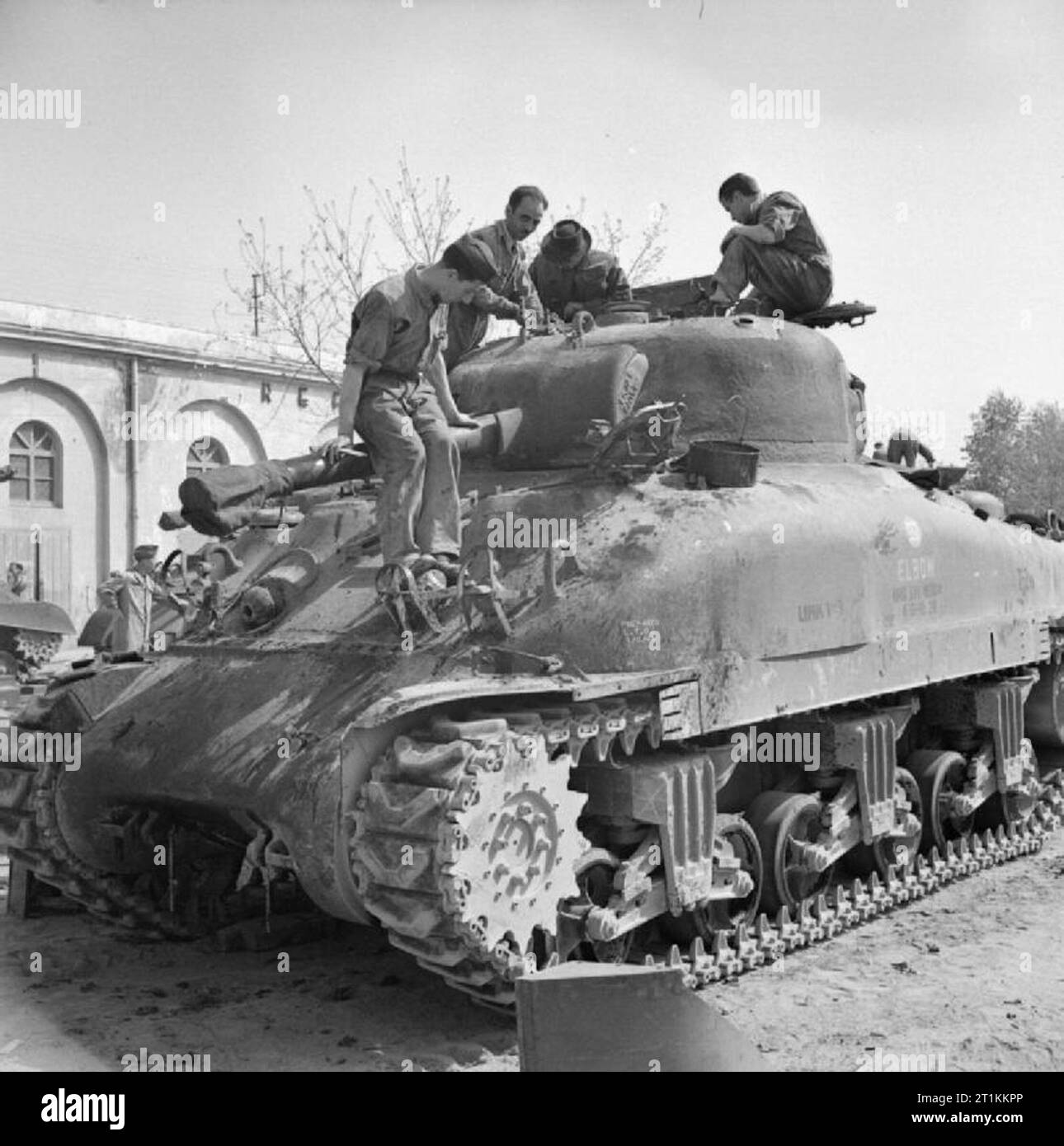 The British Army in Italy 1944 Repair work being carried out on a ...