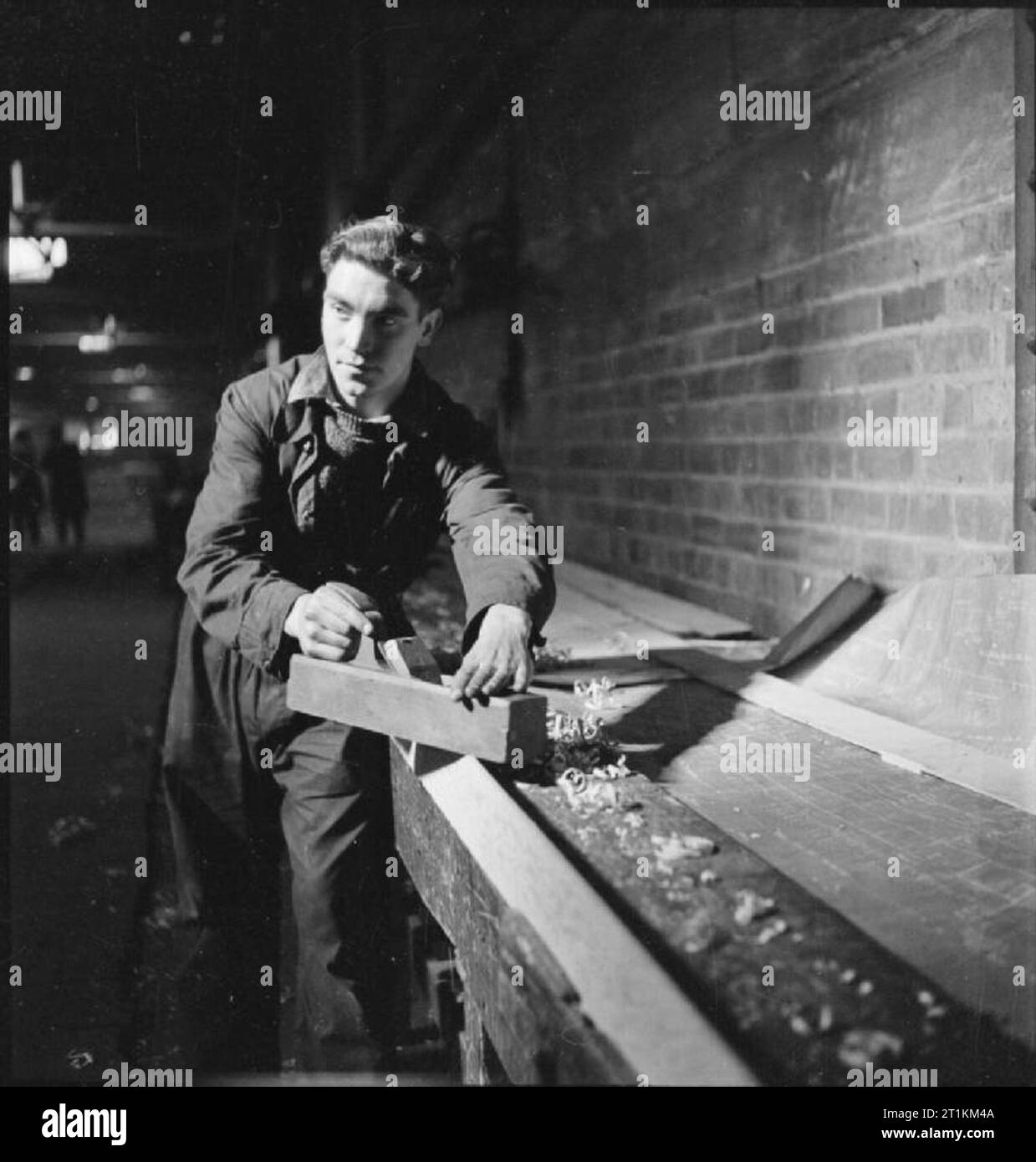 In a British Shipyard- Everyday Life in the Shipbuilding Industry, UK ...