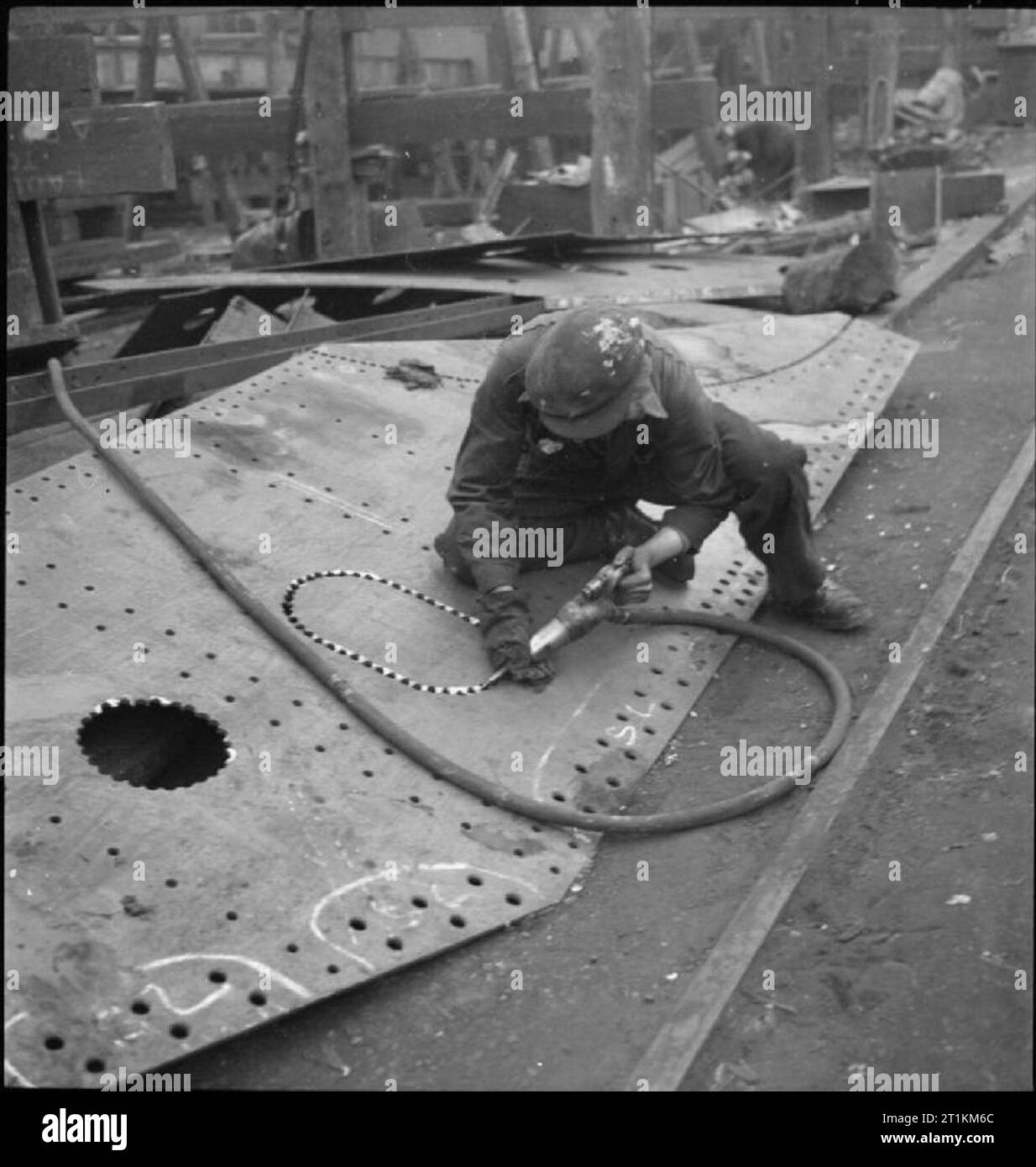 In a British Shipyard- Everyday Life in the Shipbuilding Industry, UK ...