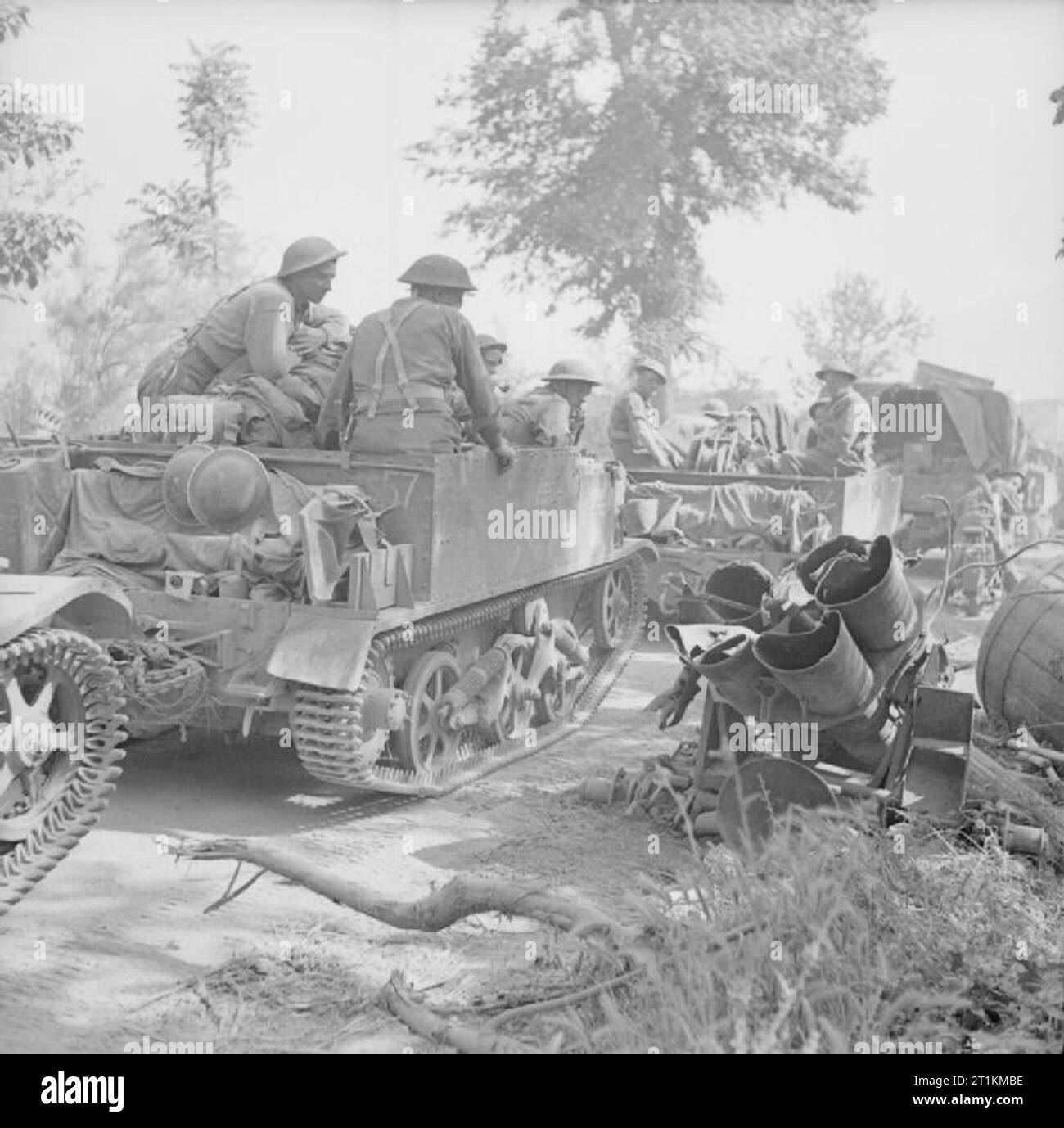 The British Army in Italy 1944 Universal carriers of 1st Royal Irish ...