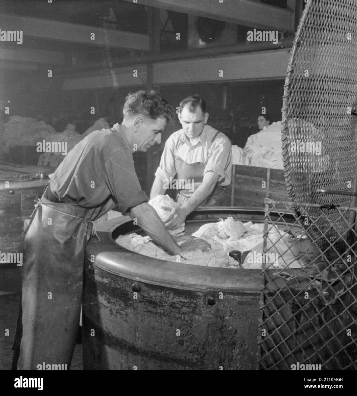 Laundry in Wartime- the work of Gleniffer Laundry, Catford, London ...