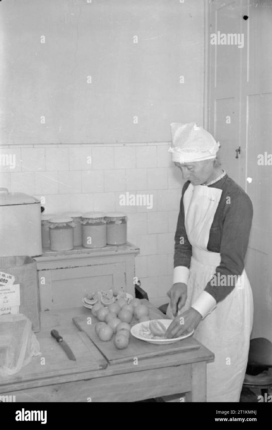 Life at the Tapley Park Children's Home (the Chaim Weizmann Home ...