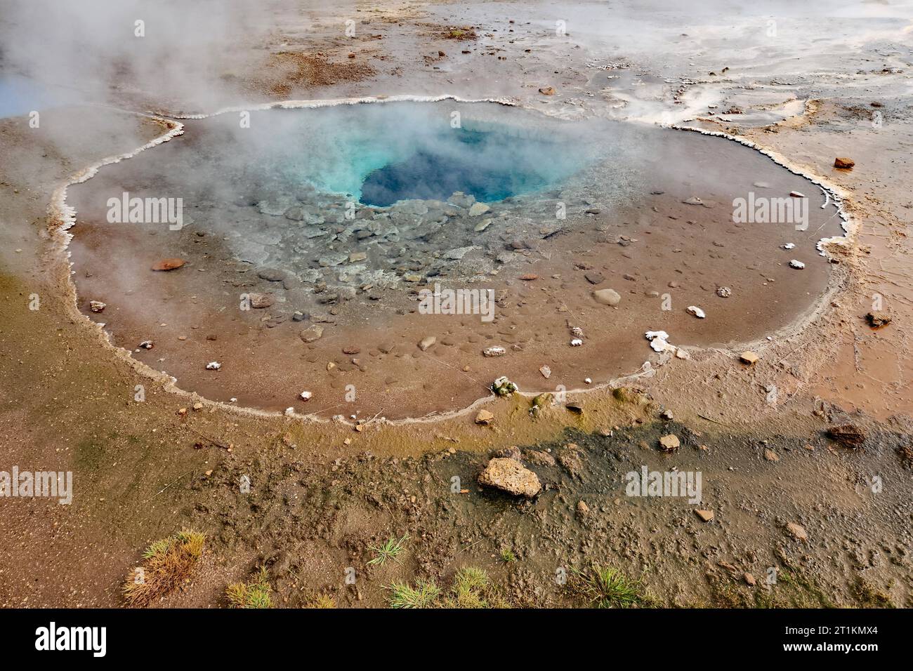 Clear blue hot spring and pool in Geysir geothermal area on Golden ...