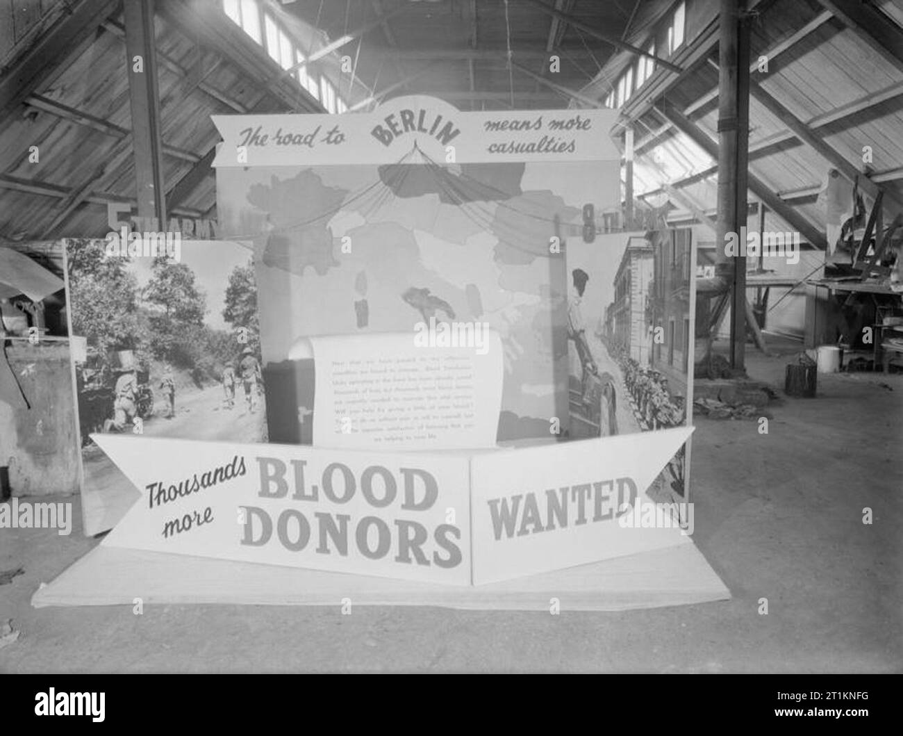 Ministry of Information Second World War Official Collection Stand for ...