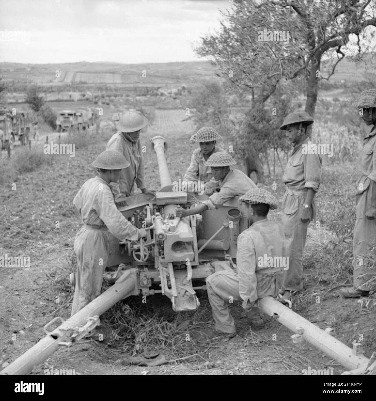 The British Army in Italy 1944 Gurkhas of the 2/6th Gurkha Rifles ...
