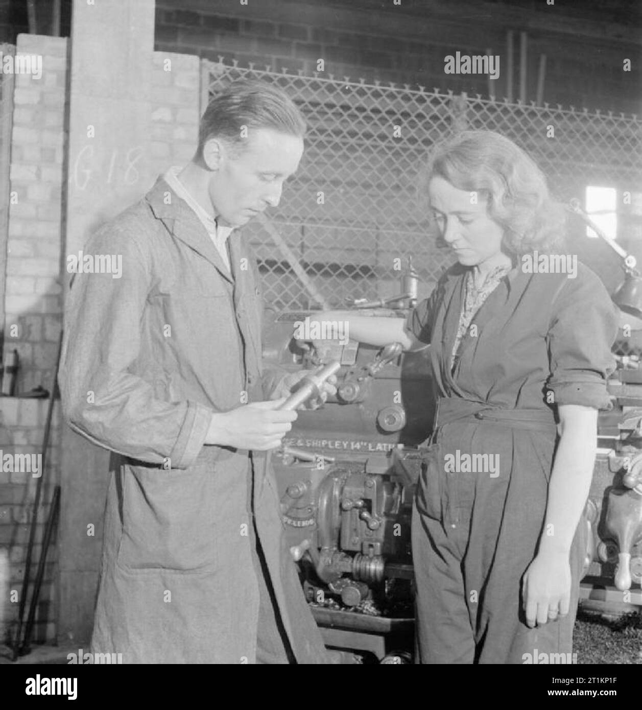 A Day in the Life of a Shop Steward- Factory work in Britain, 1942 Shop ...