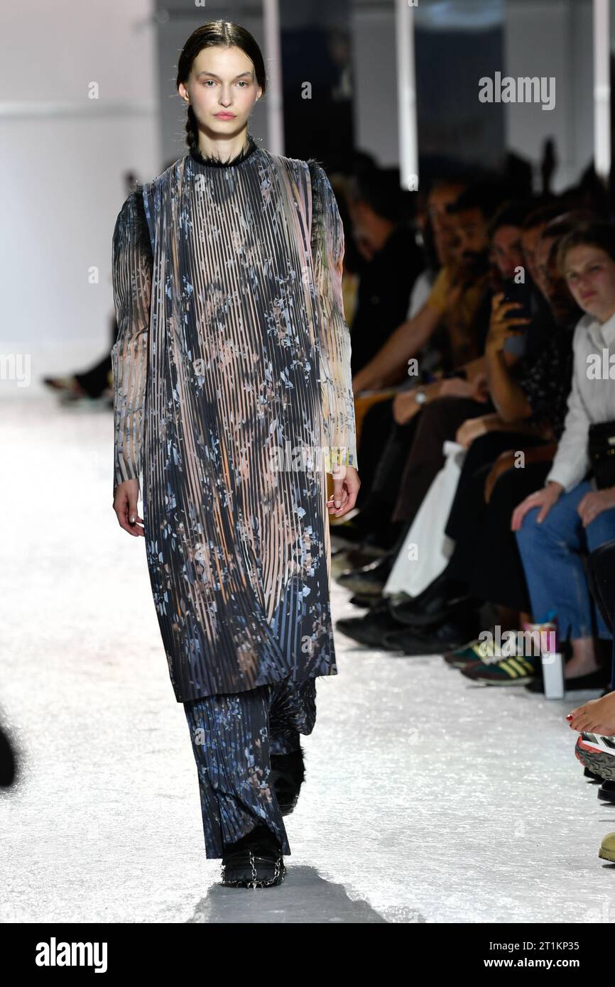 A model walks the runway during the Fashion show by designer Petra ...