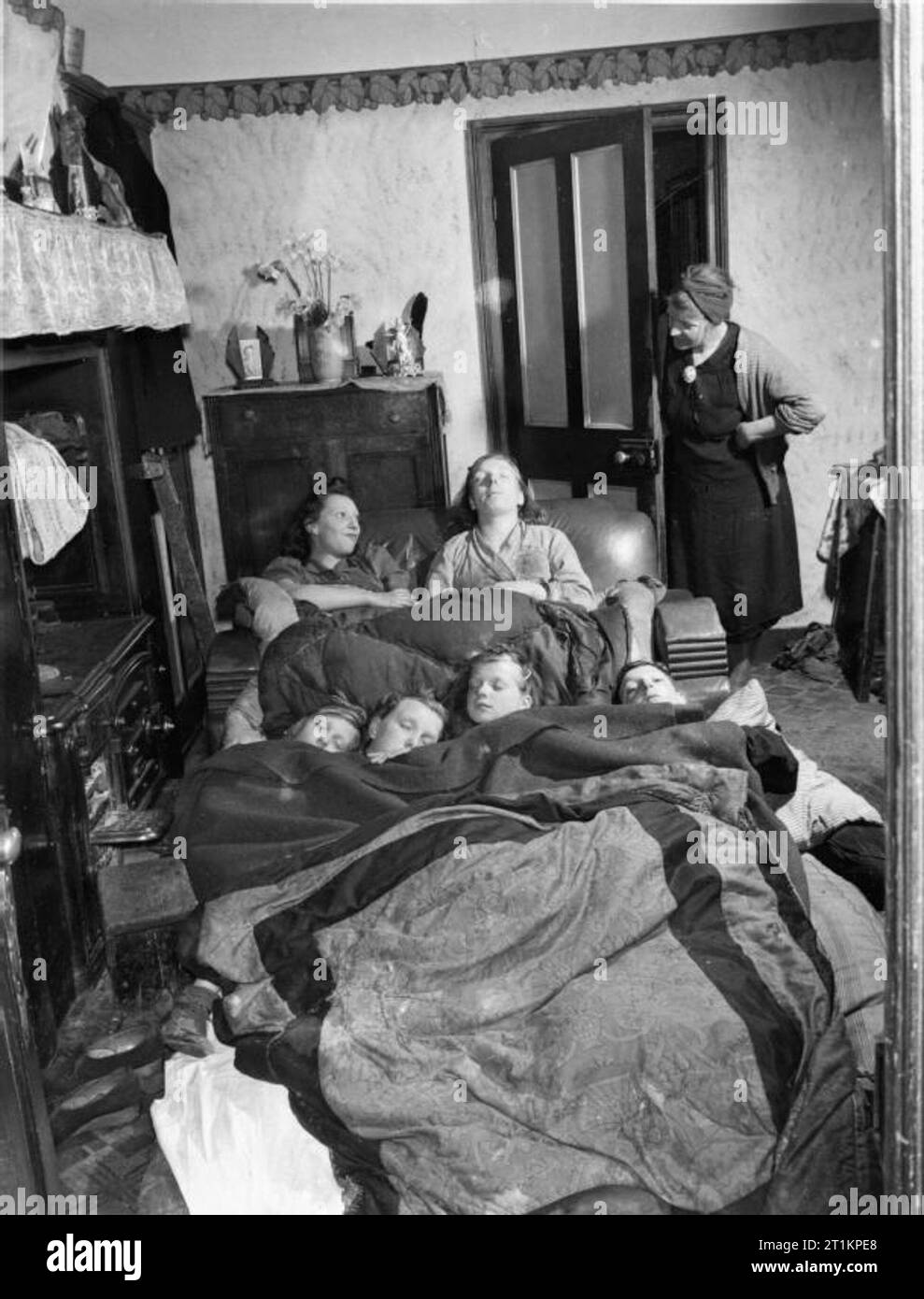 Post War Planning and Reconstruction in Britain- Repairing Bomb Damaged ...