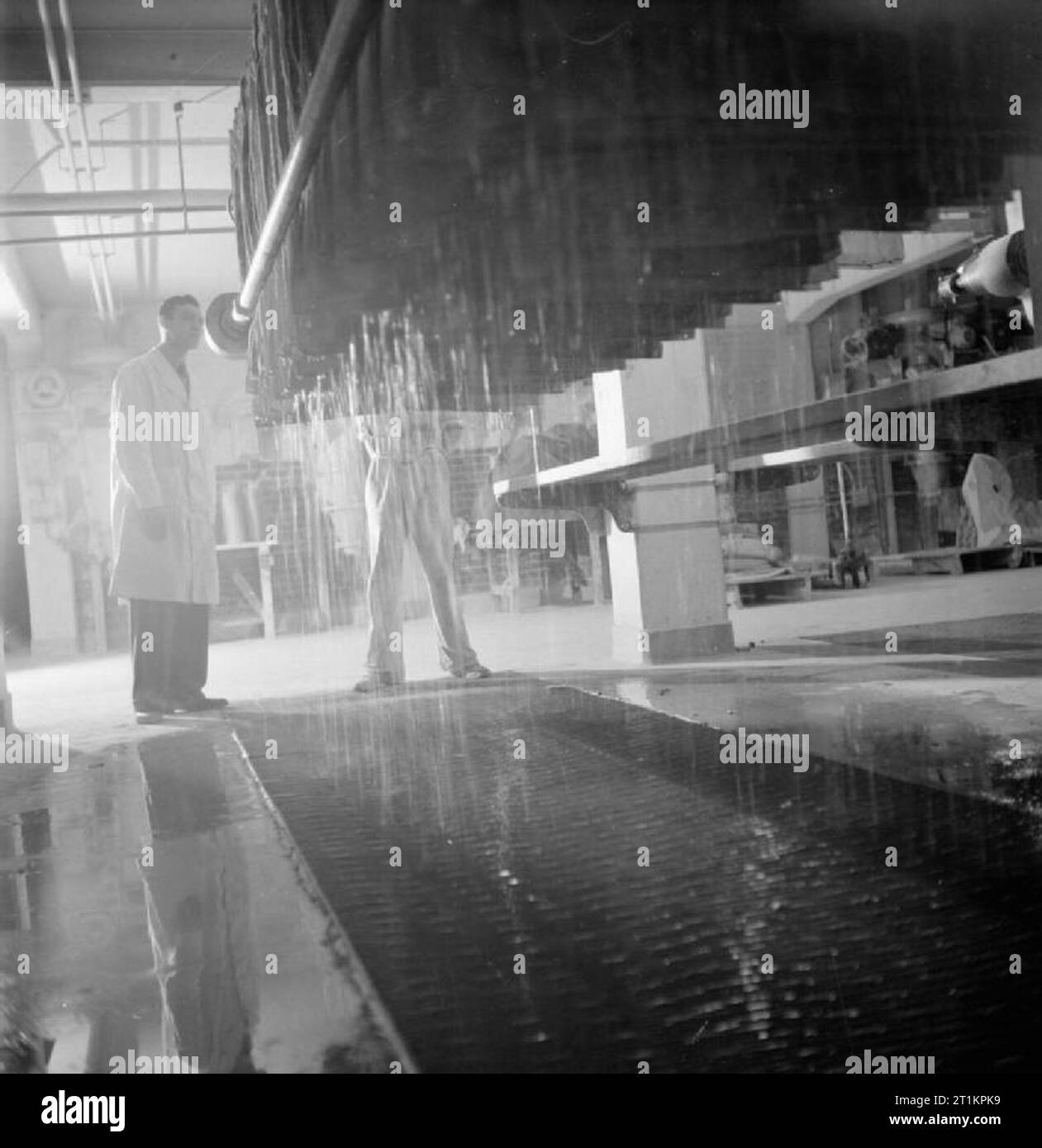 Pottery in the Making- the work of J and G Meakin Pottery, Hanley ...