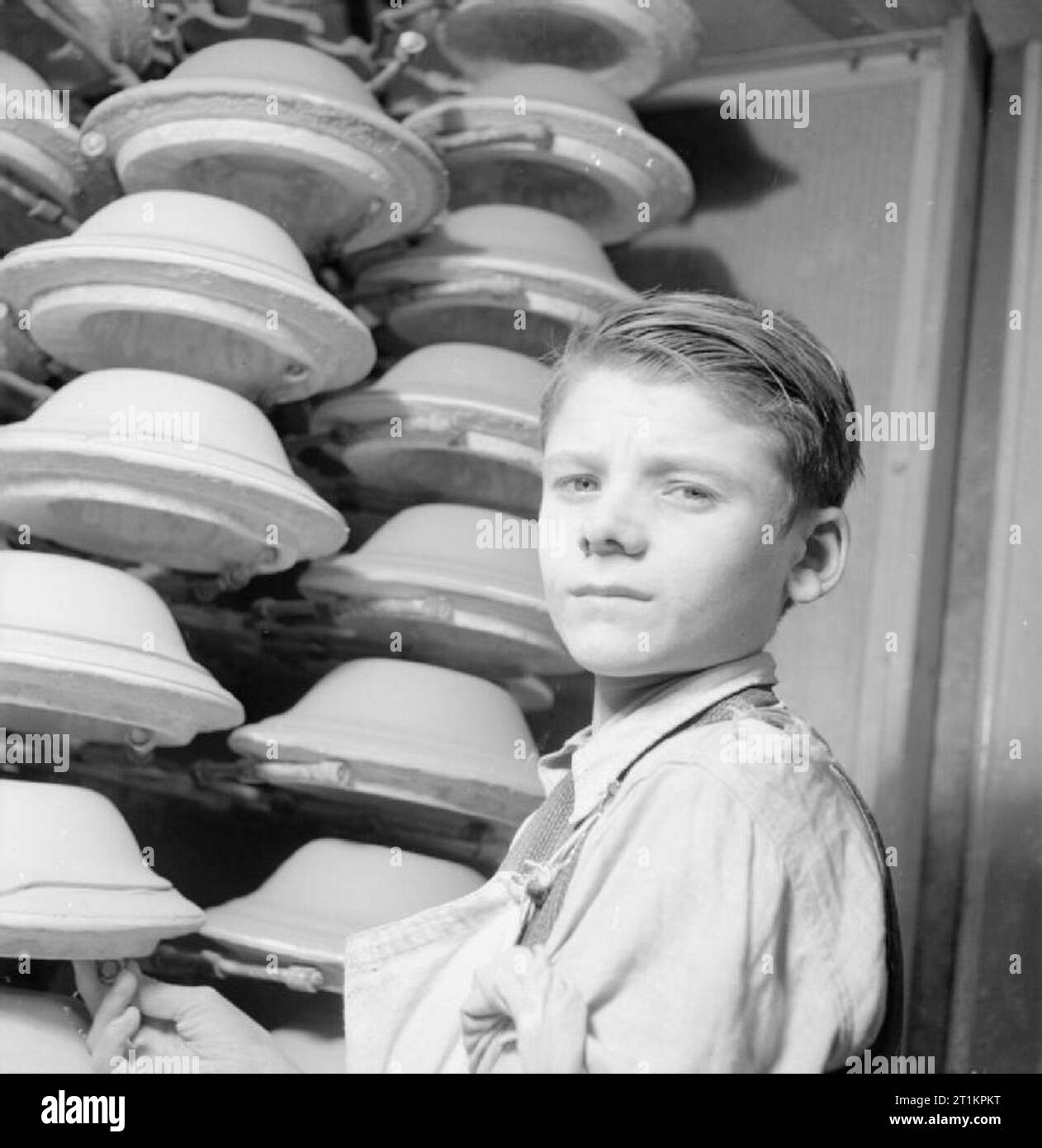 Pottery in the Making- the work of J and G Meakin Pottery, Hanley ...
