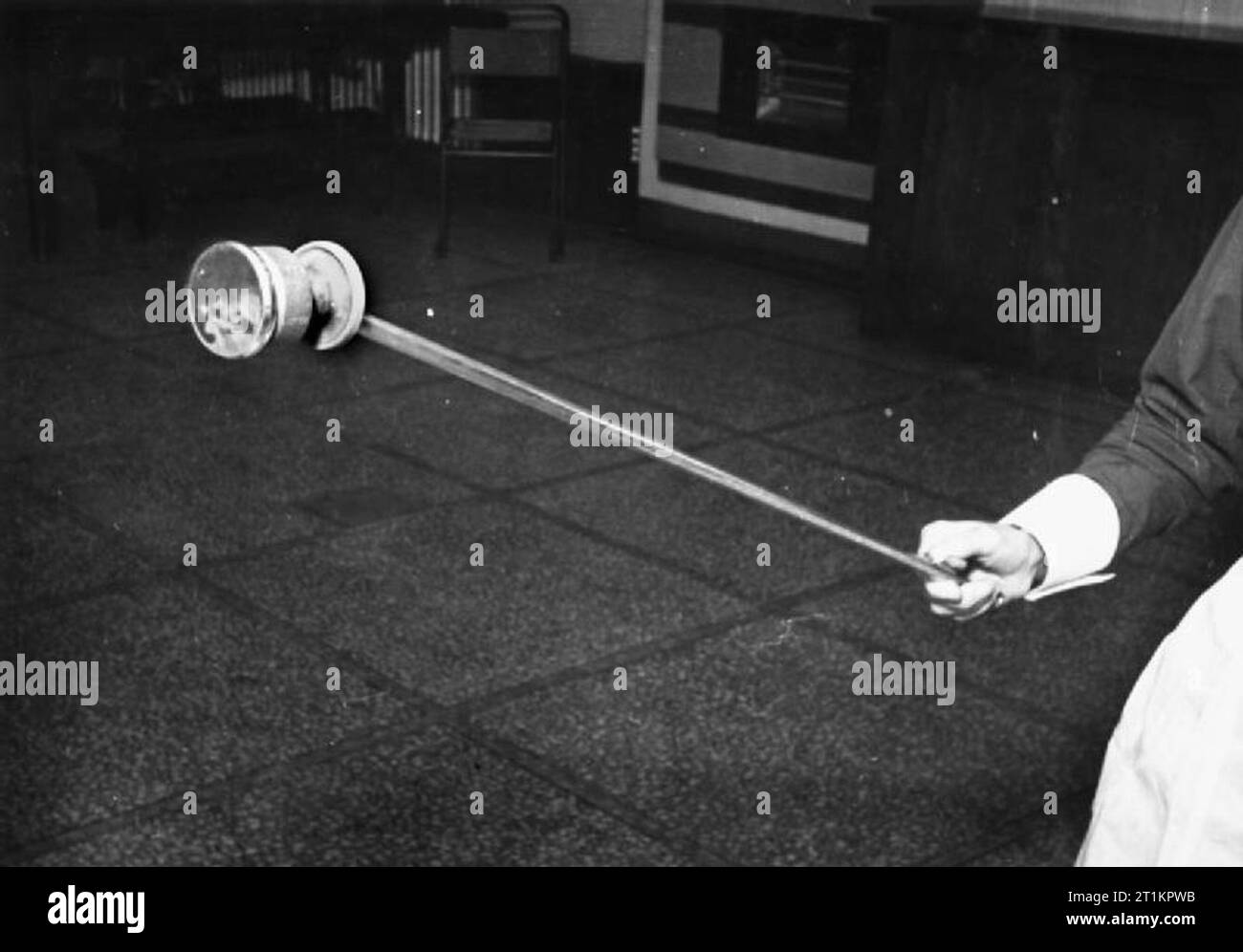 Second world war london body hi-res stock photography and images - Alamy