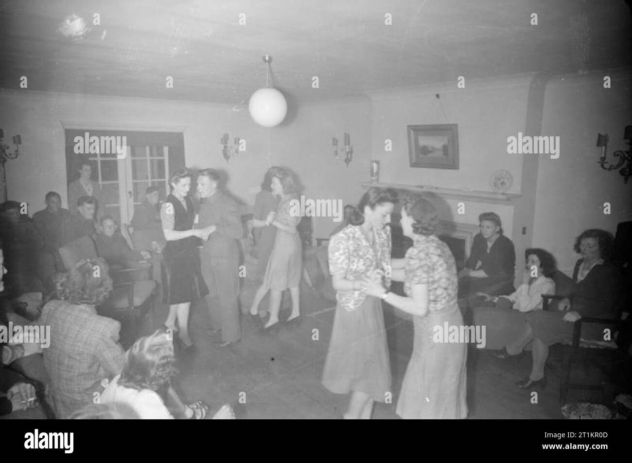 Soldier dancing world war two hi-res stock photography and images - Alamy