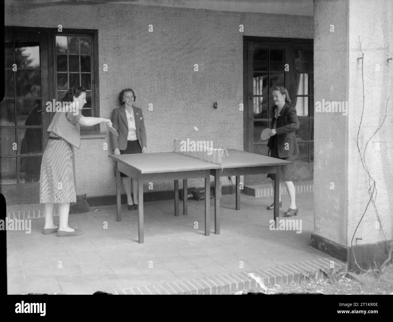 Rest Break House For Women War Workers- Rest and Relaxation in Walton ...