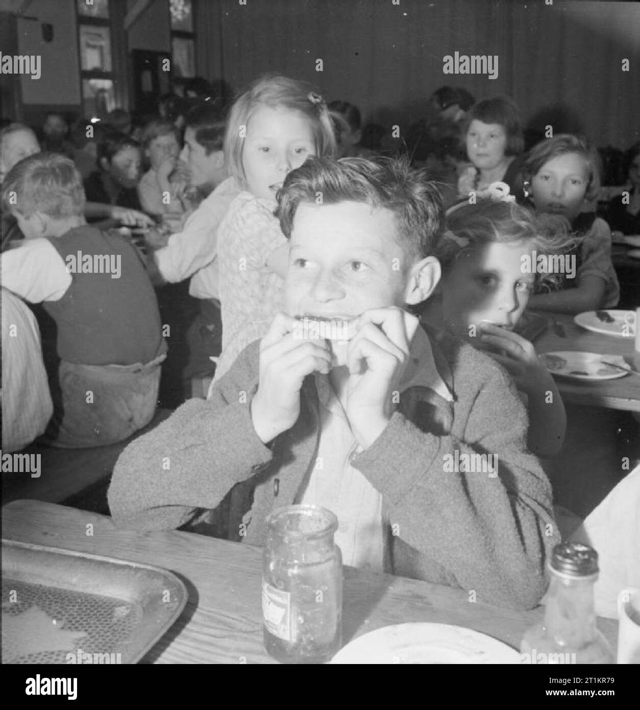 School For Evacuees- Everyday Life at Marchant's Hill Camp School ...