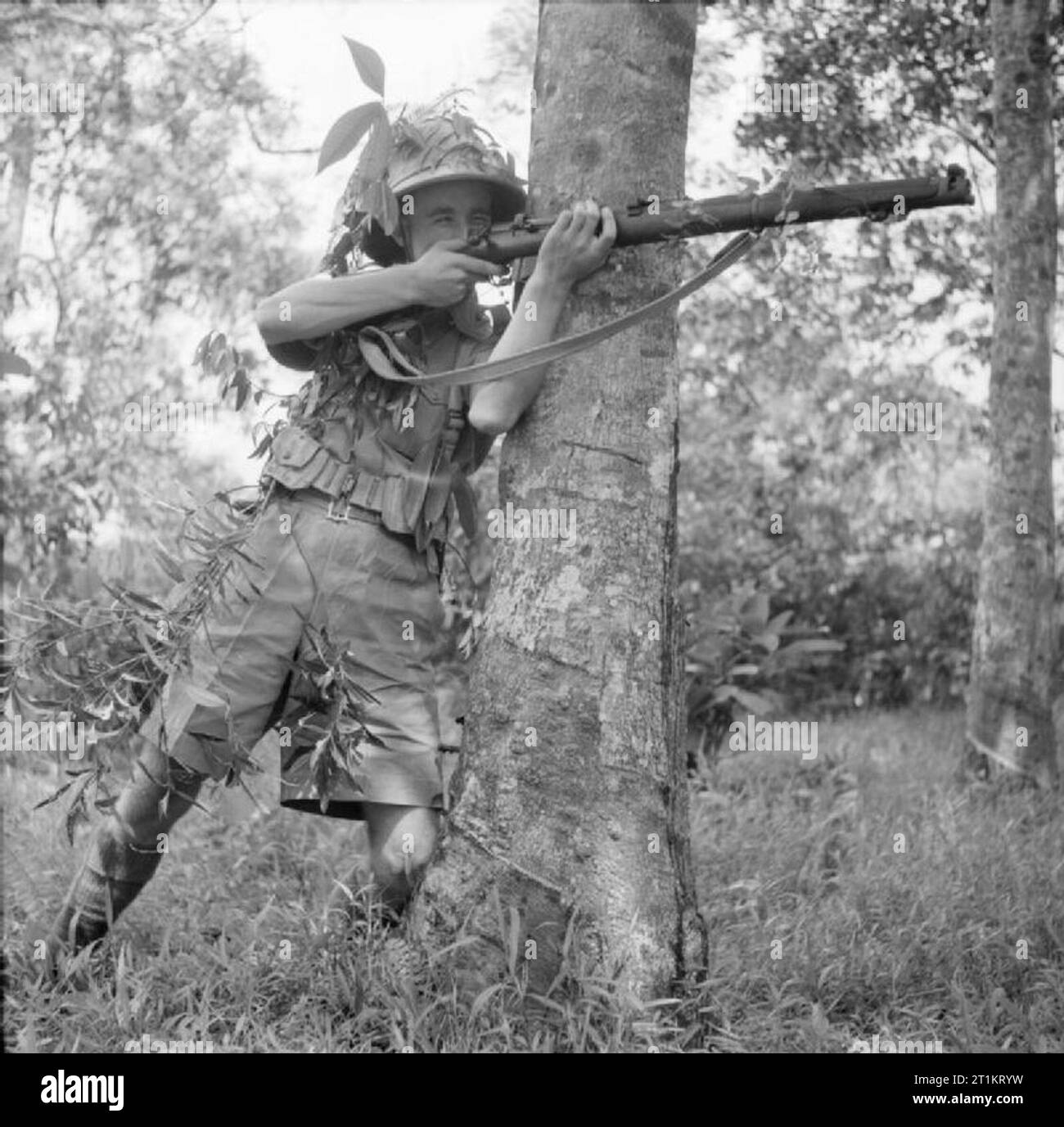 The British Army in Malaya 1941 A soldier of the 1st Manchester ...