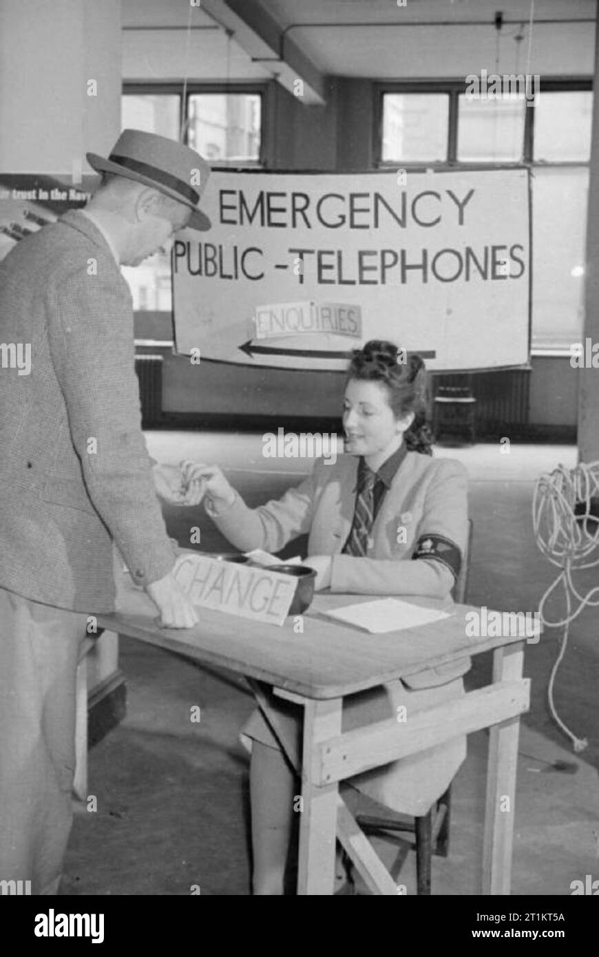 Telephone system in world war one hi-res stock photography and images ...