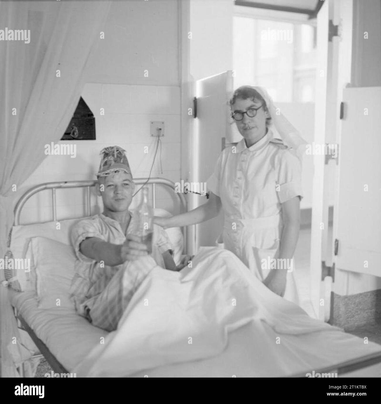 The British Army in Malaya 1941-42 A casualty from the battle area ...