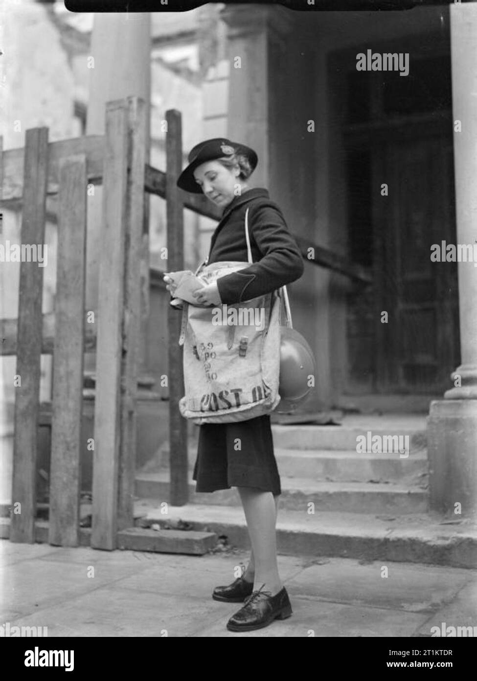 Postwoman ww2 hi-res stock photography and images - Alamy