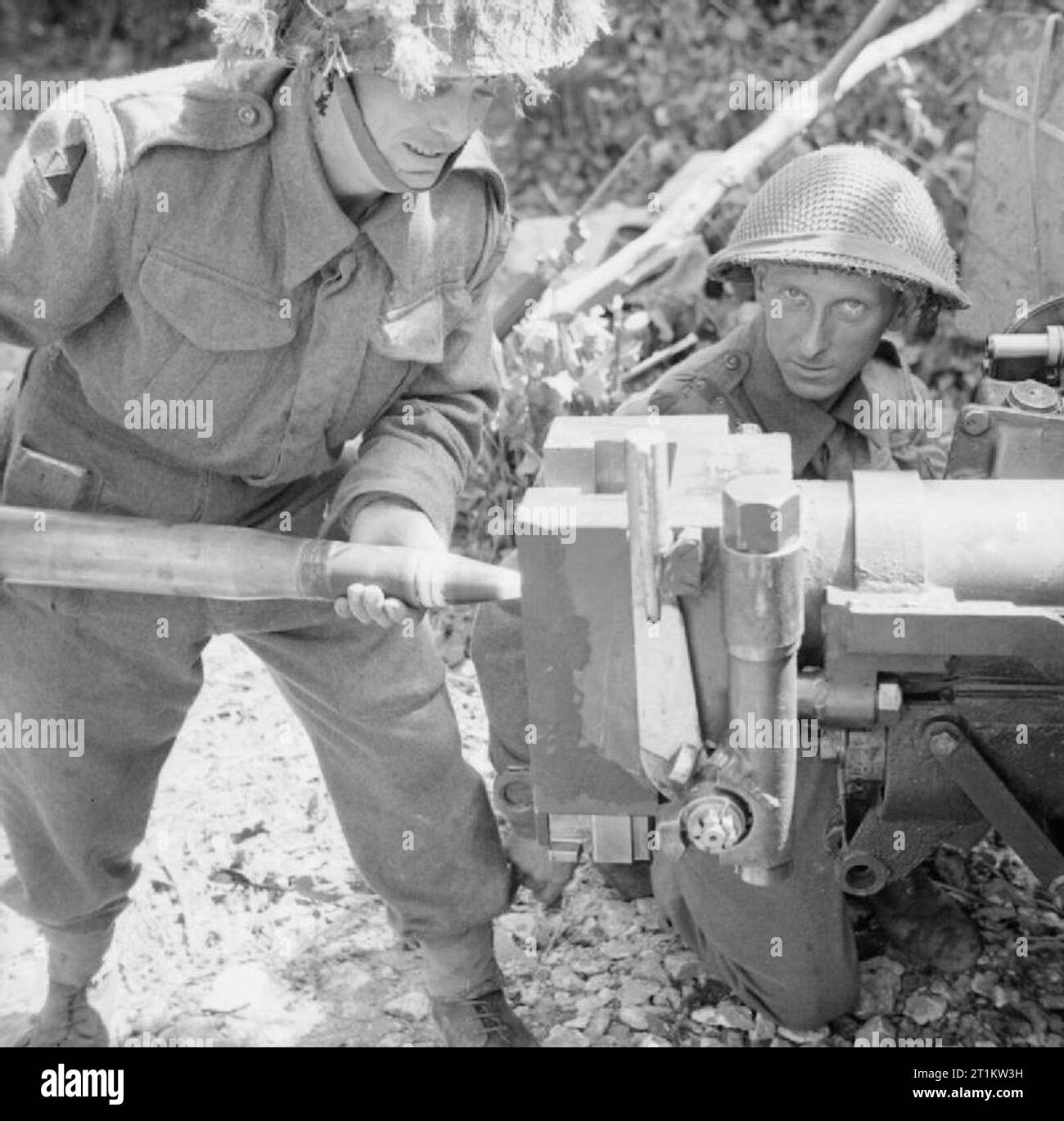The British Army in Normandy 1944 Men of 2nd Warwickshire Regiment ...