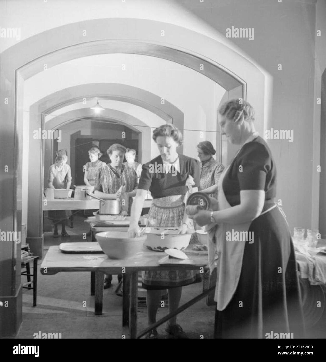 Whitehall Canteen- Eating Out in Wartime London, 1943 Mrs Naylor, chief ...
