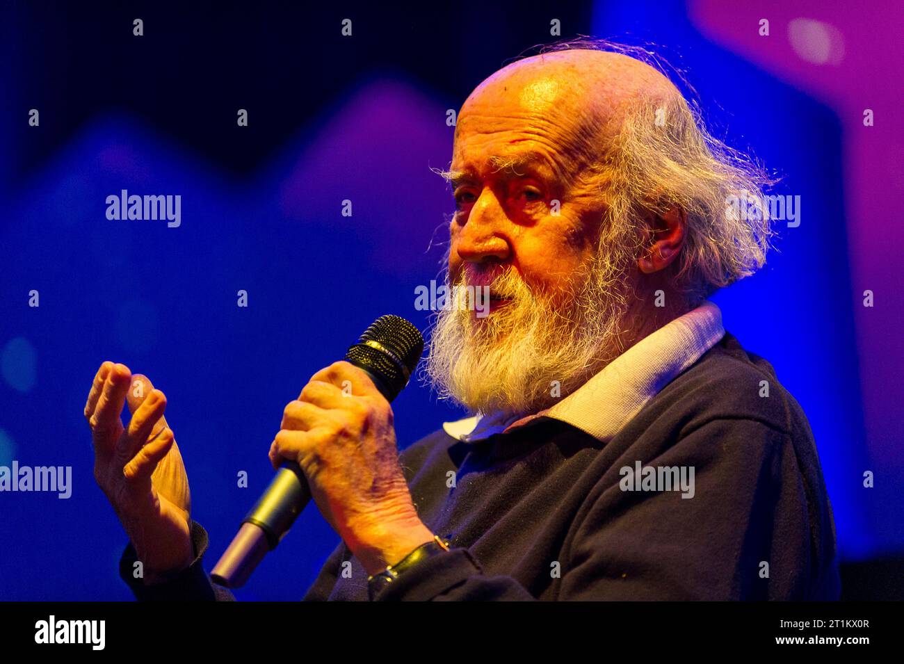 Brussels Books fair - The astrophysician Hubert Reeves comes to ...