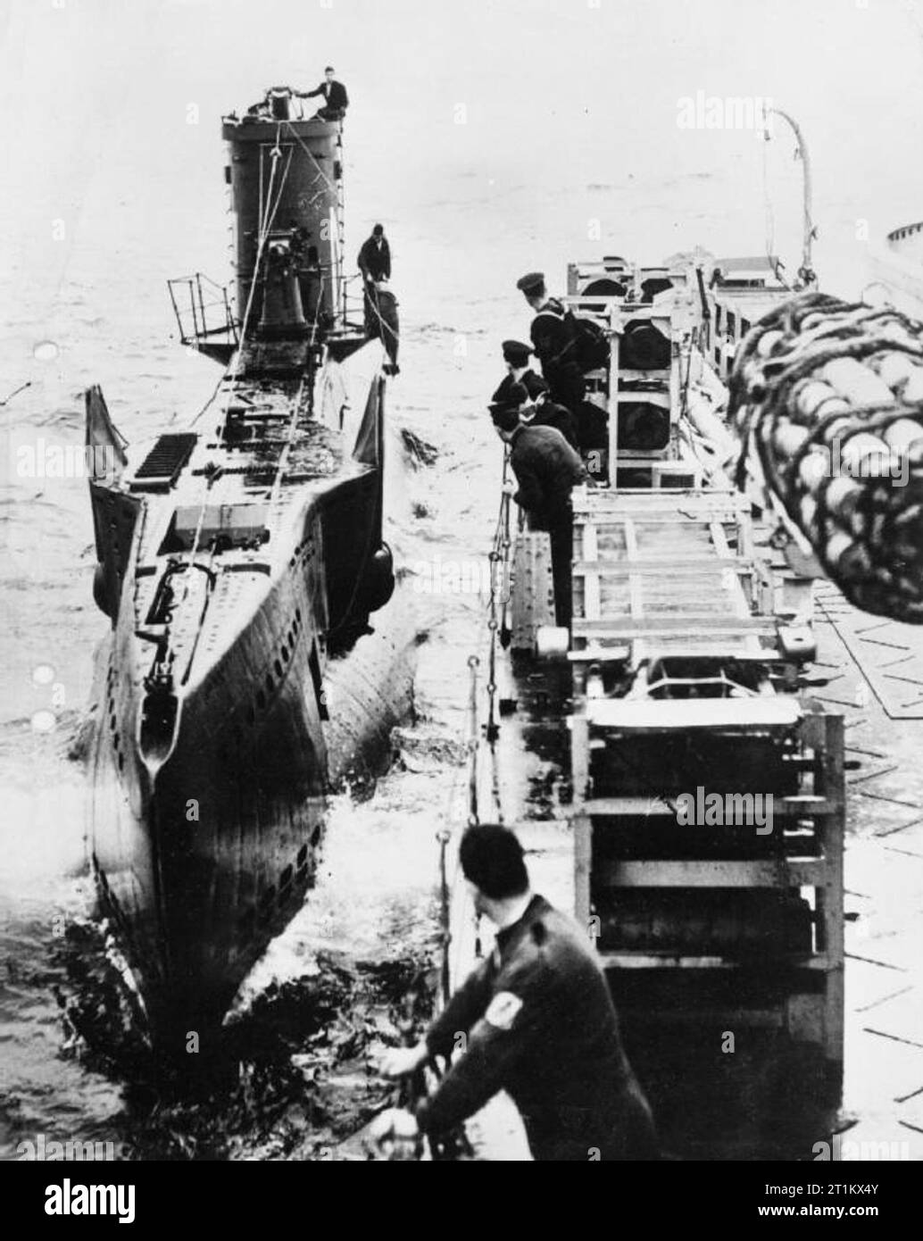 Battle School For U-boat Hunters- Royal Naval Training at Tobermory ...