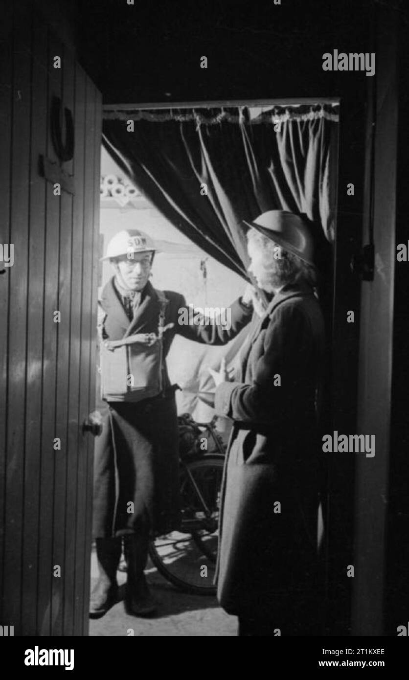 Blitz Canteen- Women of the Women's Voluntary Service Run a Mobile ...