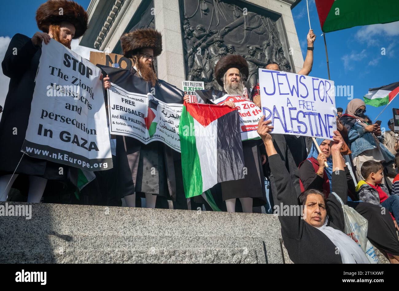 Trafalgar square jewish protest hi-res stock photography and images - Alamy