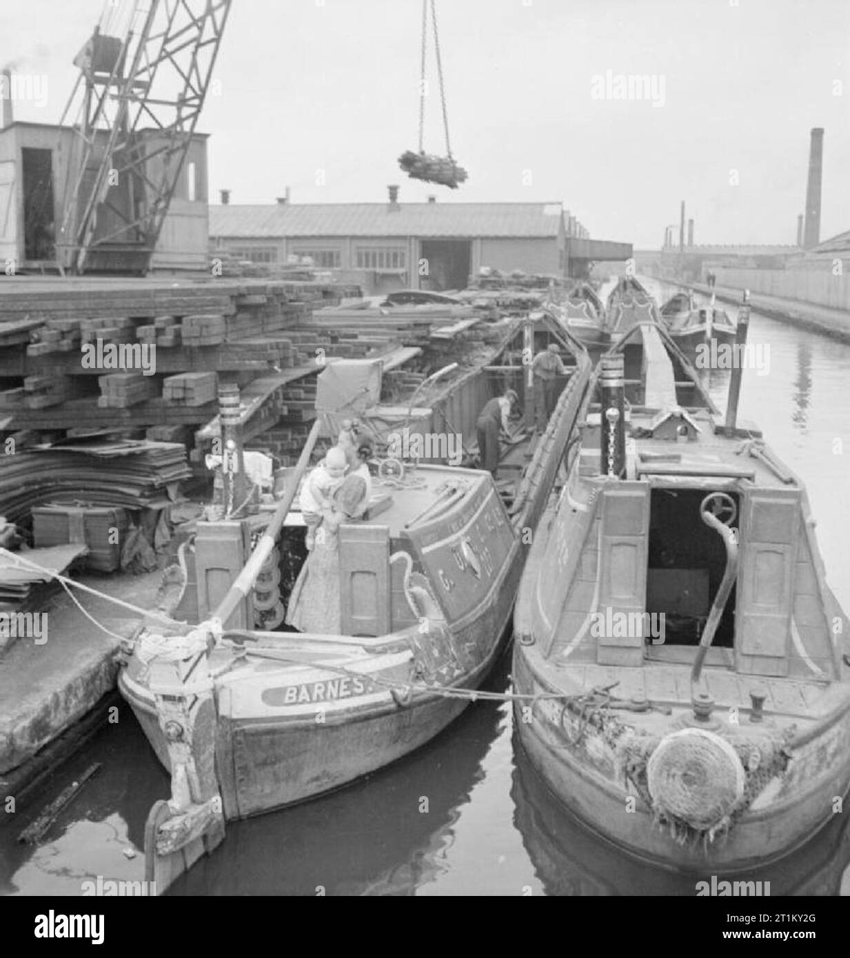 British Canals in Wartime- Transport in Britain, 1944 A cargo of steel ...