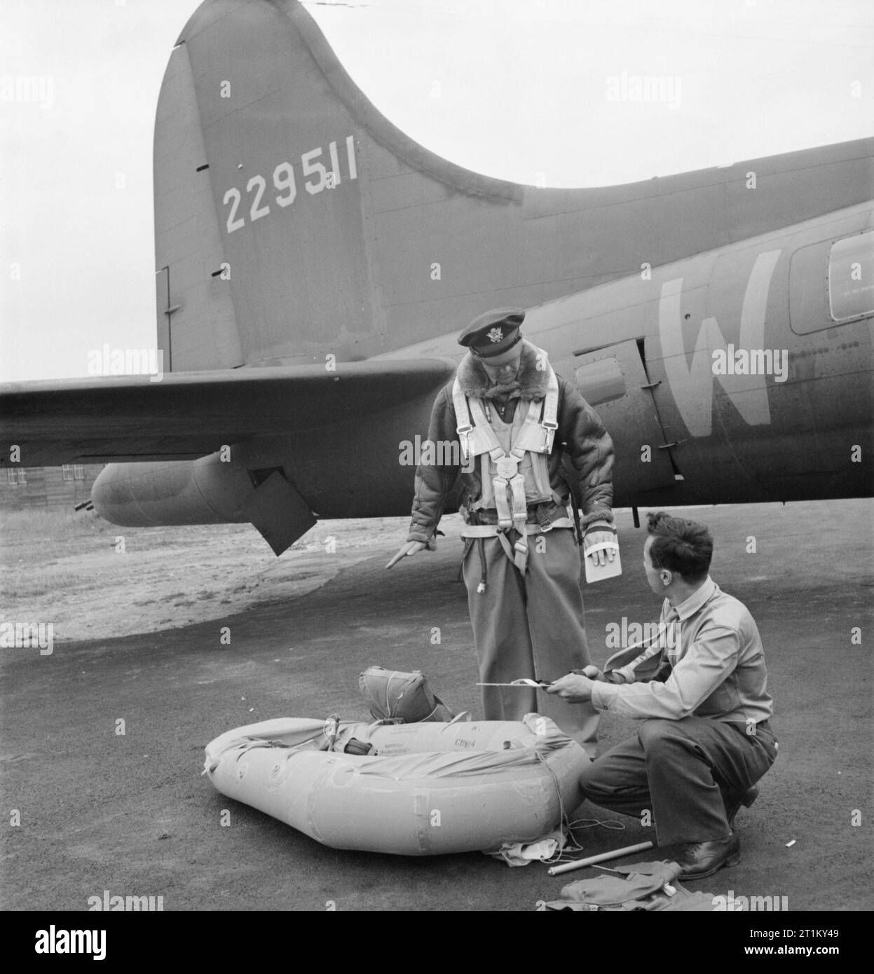 Air plain ww2 Black and White Stock Photos & Images - Alamy