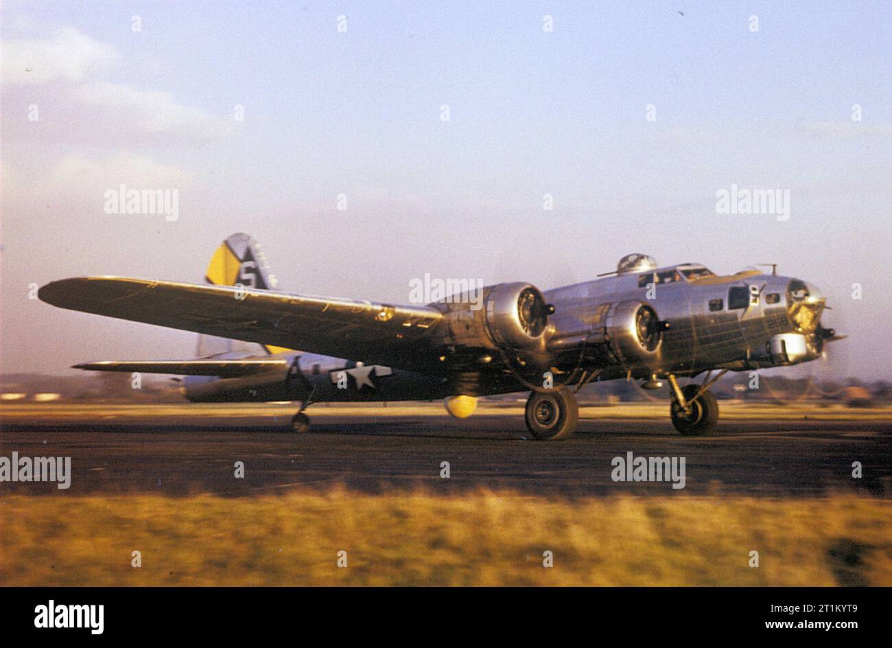 A pathfinder B-17 Flying Fortress (serial number 44-8258) of the 401st ...