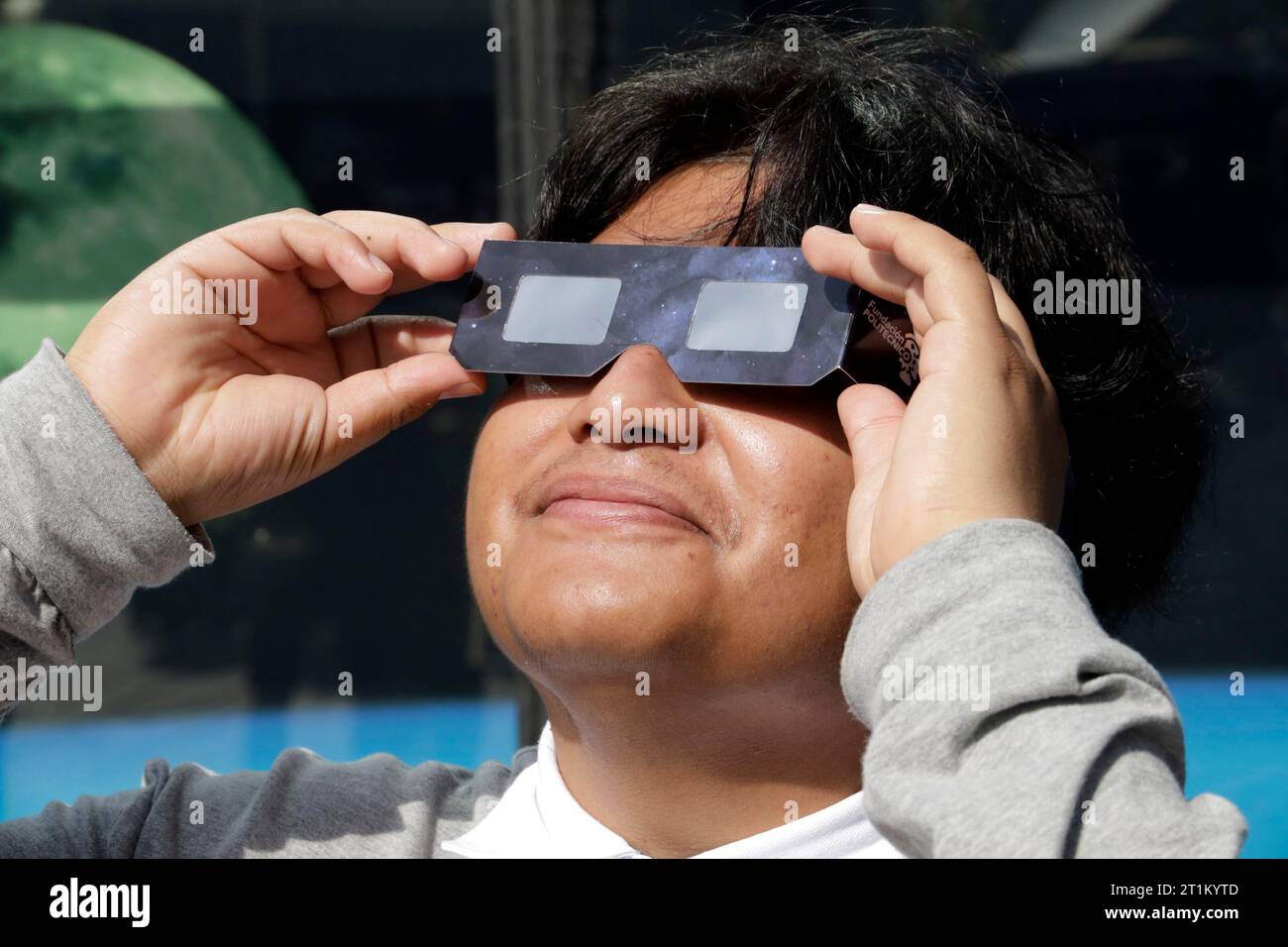 Mexico City, Mexico. 14th Oct, 2023. People observe the annular solar ...