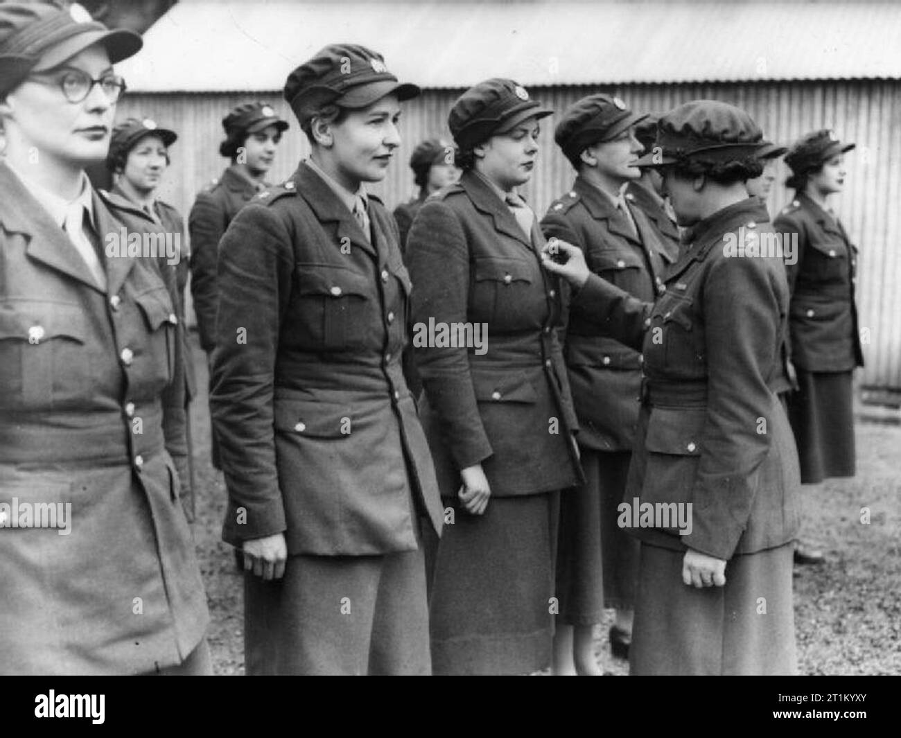 Auxiliary Territorial Service, 1940 Inspection of members of the 1st ...