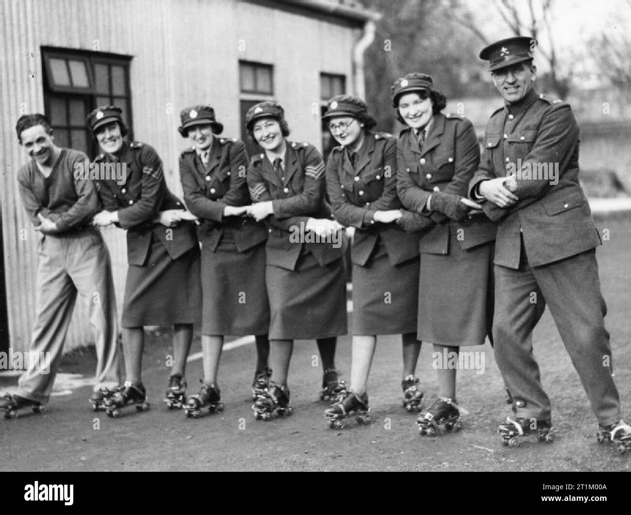 Auxiliary Territorial Service, 1940 Members of the Auxiliary ...