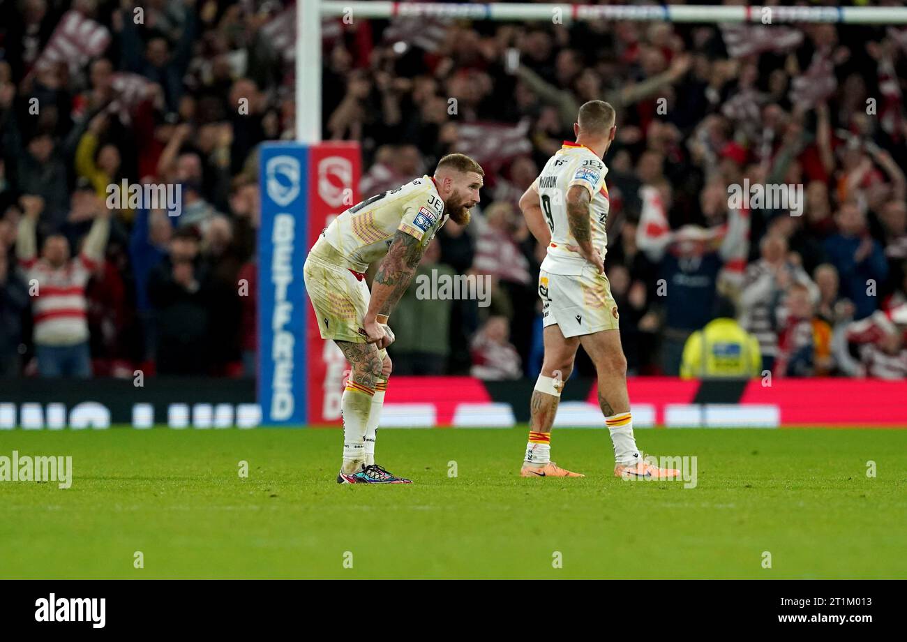 Catalans Dragons' Sam Tomkins (left) and Mike McIlorum show their ...