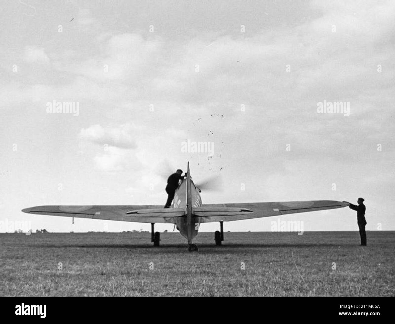 RAF Fighter Command 1940 Ground staff warm up a Hurricane of No. 85 ...