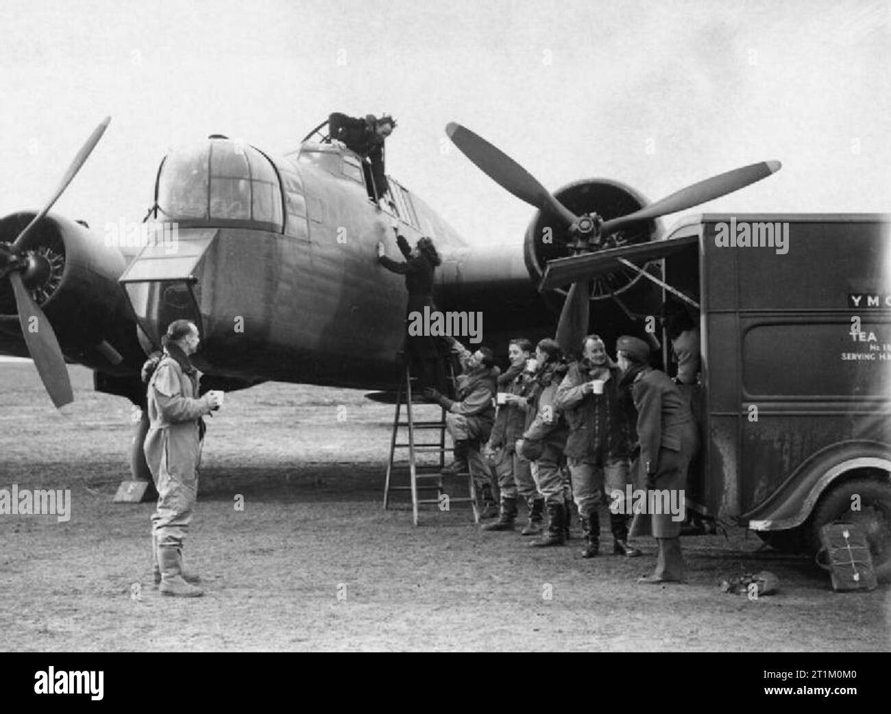 Whitworth whitley bomber command hi-res stock photography and images - Alamy