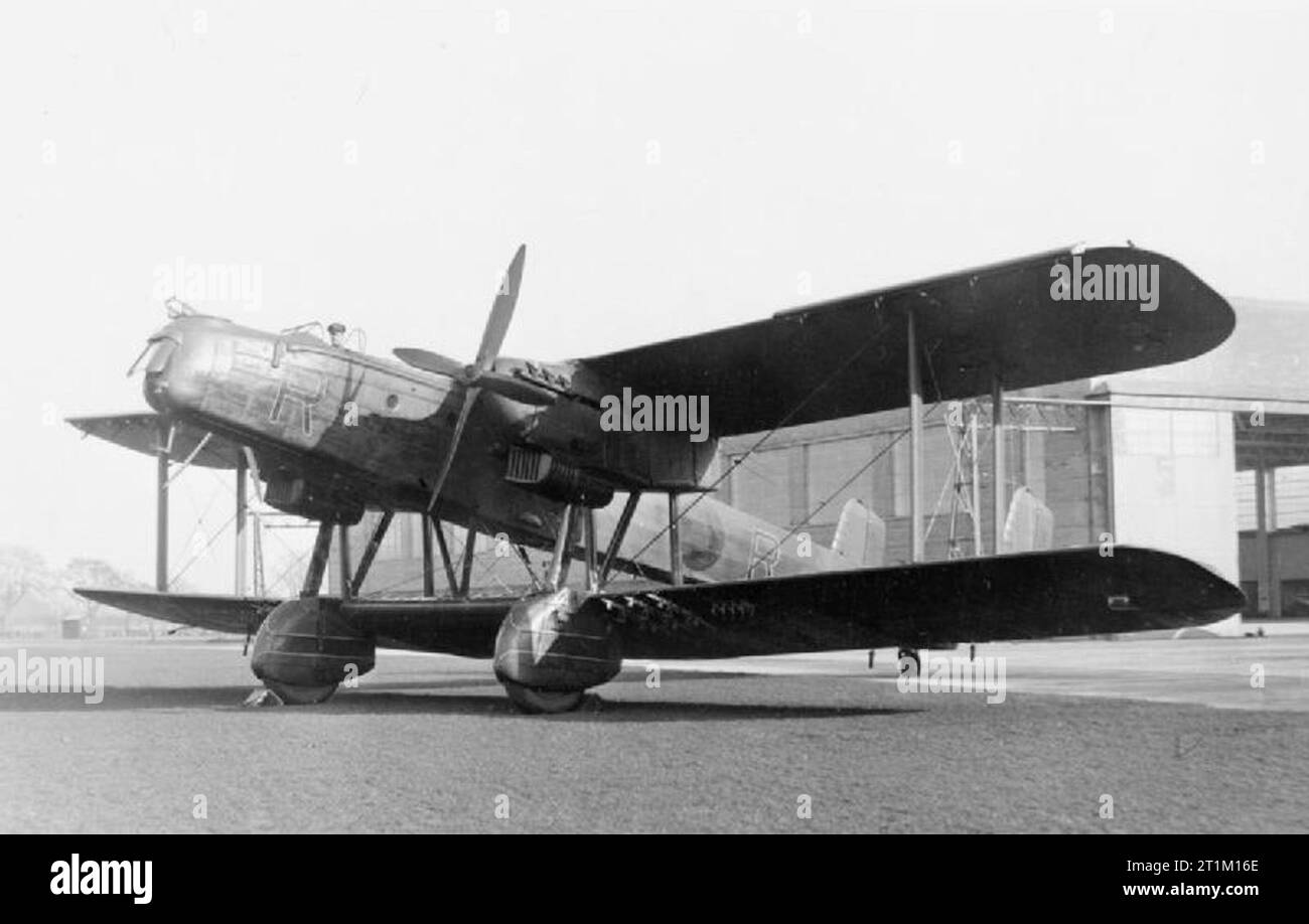 The Royal Air Force in the 1930s A Handley Page Heyford Mark III heavy ...
