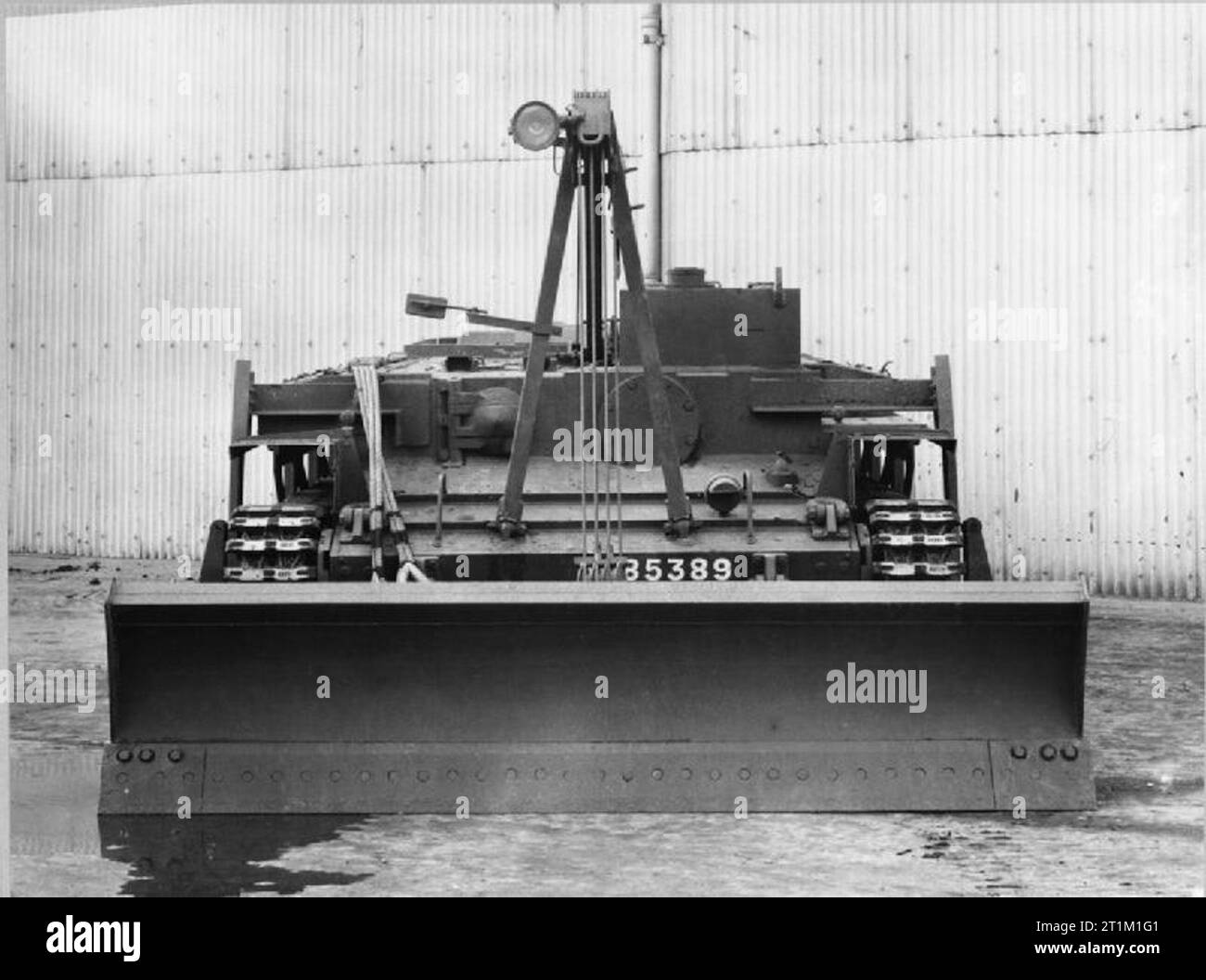 British tanks and armoured fighting vehicles hi-res stock photography ...